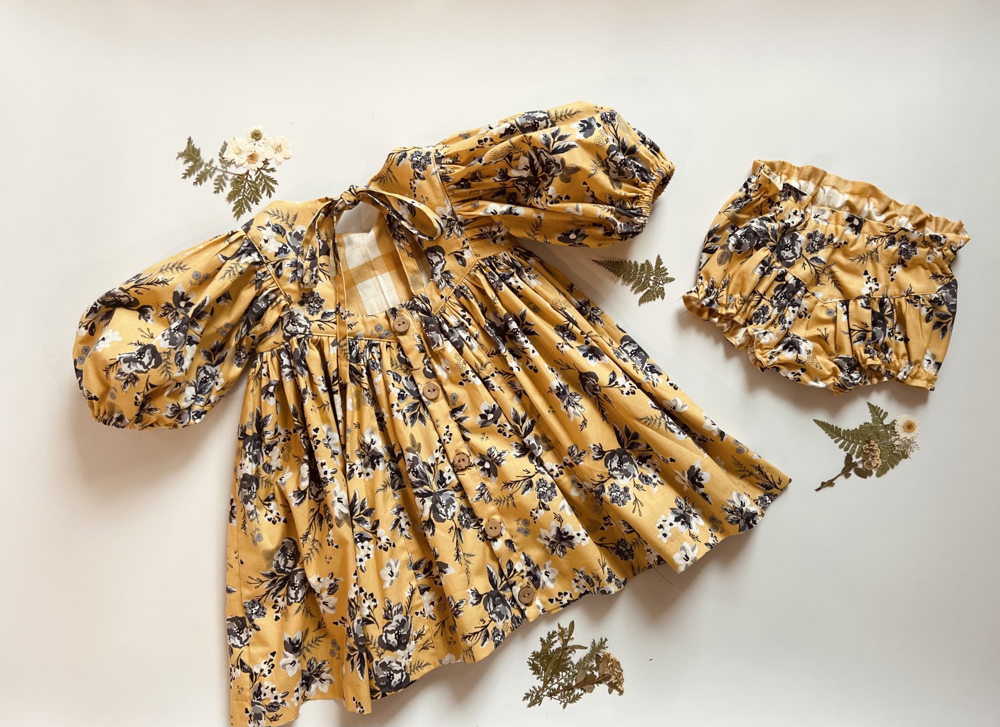 Juliet Baby Dress/Bloomers | Vintage Little Lady